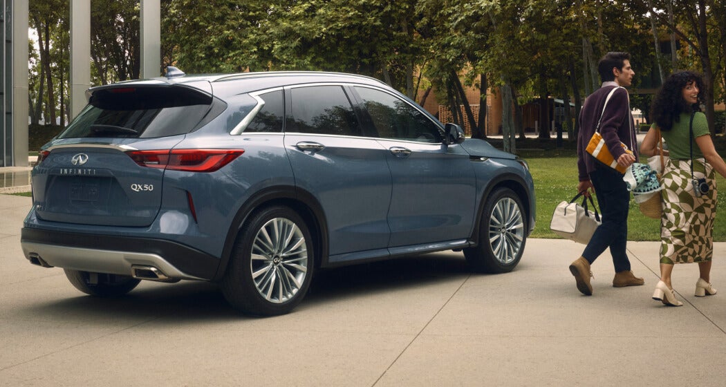 The INFINITI QX SUV Series: Meet The INFINITI SUVs